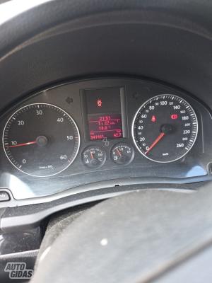 Volkswagen Golf 2008 in Silute, with an engine capacity of 1.90 L and mileage of 342 thousand km for 1650 €, photo 11 on AUTOMOTO.COM.LV