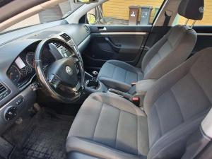 Volkswagen Golf 2008 Panevēža, ar dzinēja tilpumu 1.90 L un nobraukumu 213 tūkst. km par 1800 €, foto 4 vietnē AUTOMOTO.COM.LV