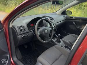 Volkswagen Golf 2008 Viļņa, ar dzinēja tilpumu 1.90 L un nobraukumu 448 tūkst. km par 1370 €, foto 13 vietnē AUTOMOTO.COM.LV