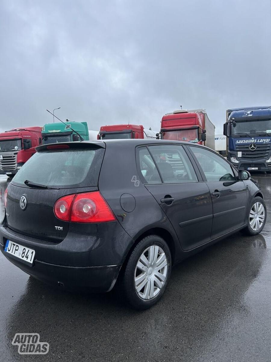 Volkswagen Golf 2008 in Kaunas, with an engine capacity of 1.90 L and mileage of 393 thousand km for 1200 €, photo 3 on AUTOMOTO.COM.LV