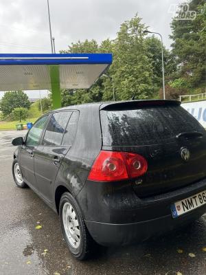 Volkswagen Golf 2008 in Kaunas, with an engine capacity of 1.90 L and mileage of 393 thousand km for 1200 €, photo 13 on AUTOMOTO.COM.LV