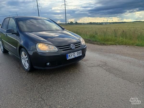 Volkswagen Golf 2008 in Telschi, with an engine capacity of 1.90 L and mileage of 388 thousand km for 1350 €, photo 3 on AUTOMOTO.COM.LV