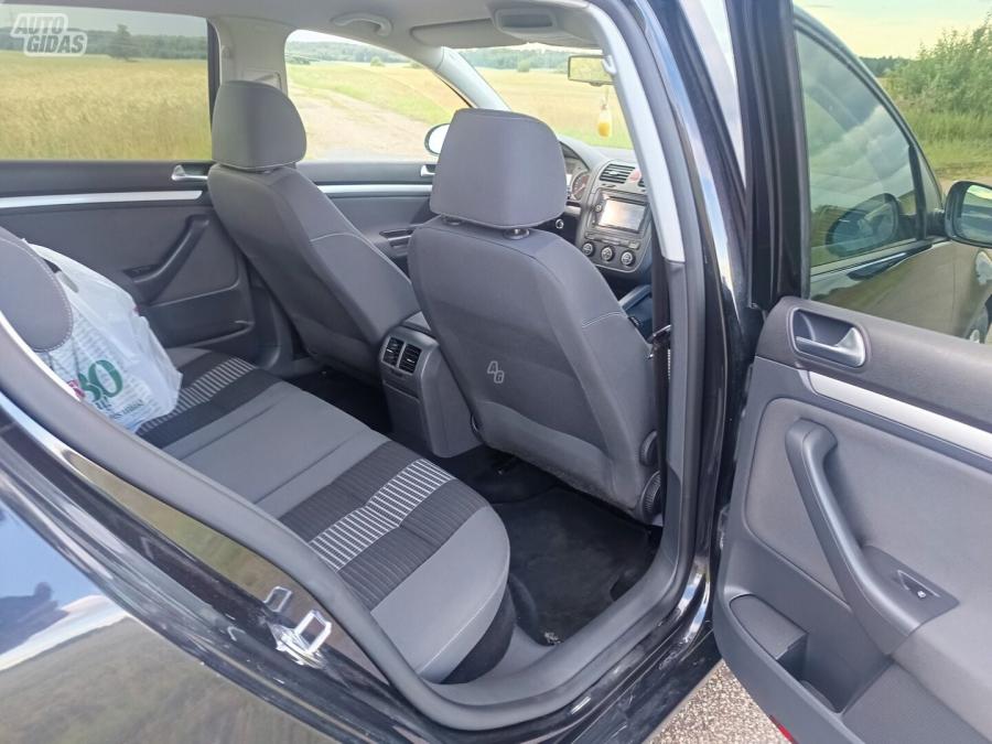Volkswagen Golf 2008 Telšiai, ar dzinēja tilpumu 1.90 L un nobraukumu 388 tūkst. km par 1350 €, foto 11 vietnē AUTOMOTO.COM.LV
