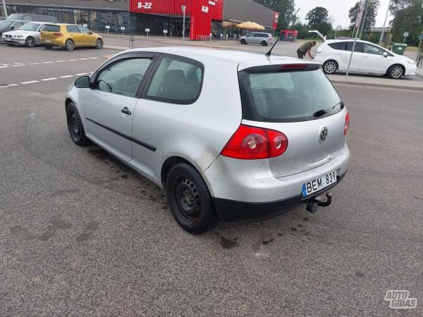 Volkswagen Golf 2008 Kretinga, ar dzinēja tilpumu 1.90 L un nobraukumu 500 tūkst. km par 500 €, foto 4 vietnē AUTOMOTO.COM.LV