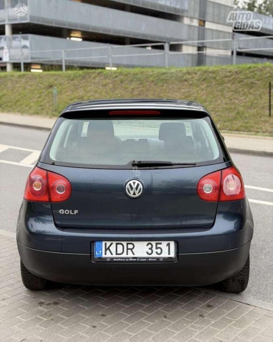 Volkswagen Golf 2008 in Vilnius, with an engine capacity of 1.60 L and mileage of 233 thousand km for 2000 €, photo 7 on AUTOMOTO.COM.LV