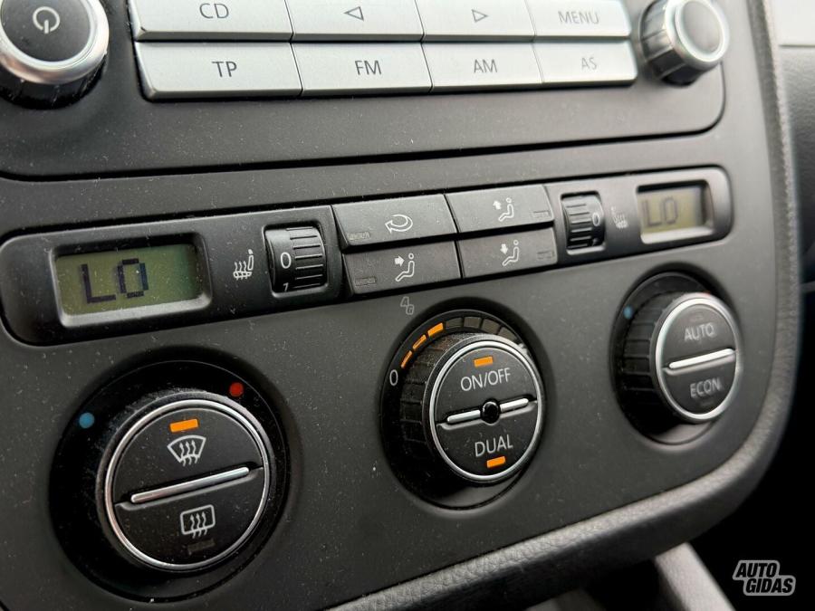 Volkswagen Golf 2008 Kauņa, ar dzinēja tilpumu 2.00 L un nobraukumu 345 tūkst. km par 1750 €, foto 12 vietnē AUTOMOTO.COM.LV