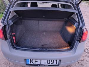 Volkswagen Golf 2008 Telšiai, ar dzinēja tilpumu 1.90 L un nobraukumu 303 tūkst. km par 3300 €, foto 6 vietnē AUTOMOTO.COM.LV