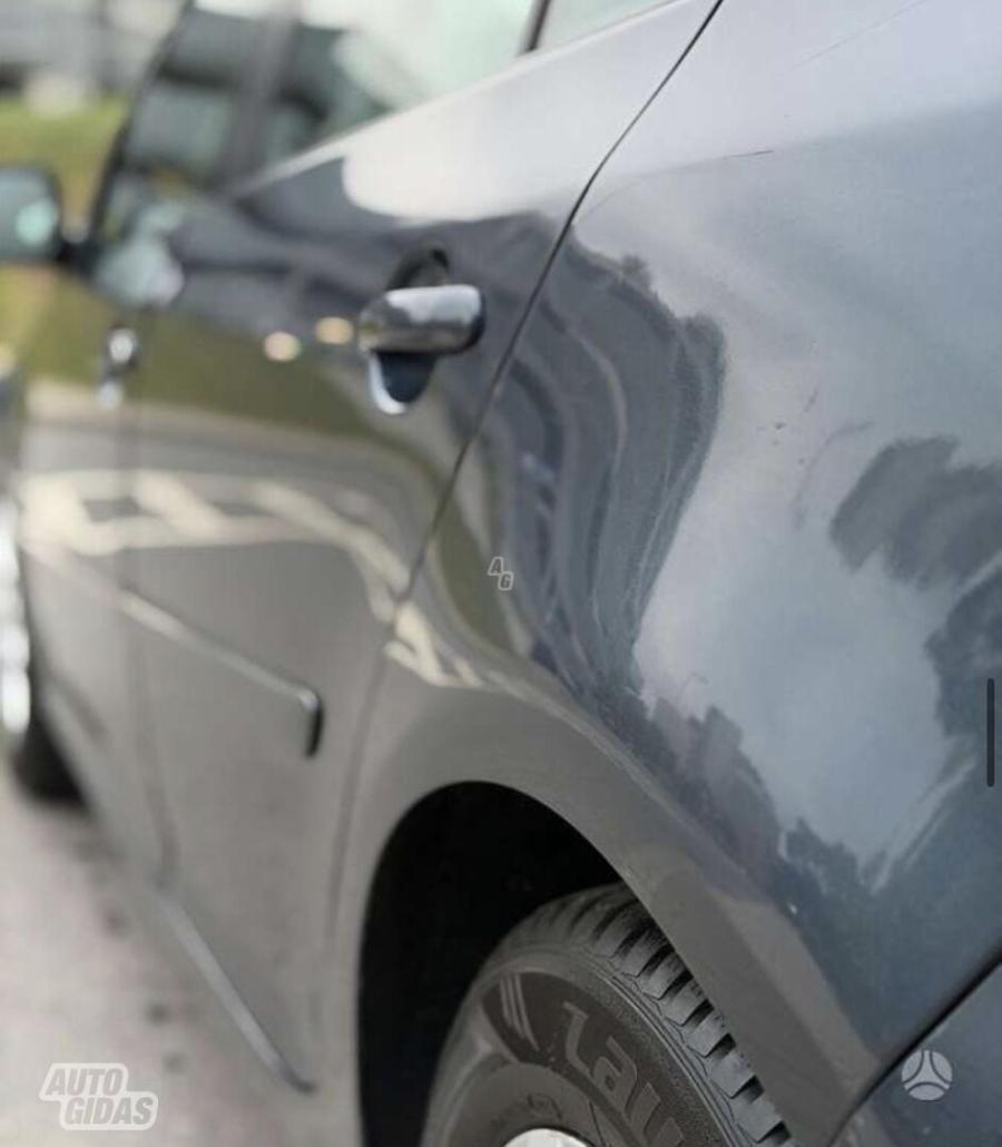 Volkswagen Golf 2008 Viļņa, ar dzinēja tilpumu 1.60 L un nobraukumu 232 tūkst. km par 1800 €, foto 12 vietnē AUTOMOTO.COM.LV