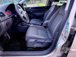 Volkswagen Golf 2008 Tallina, ar dzinēja tilpumu 1.60 L un nobraukumu 135 tūkst. km par 3799 €, foto 13 vietnē AUTOMOTO.COM.LV