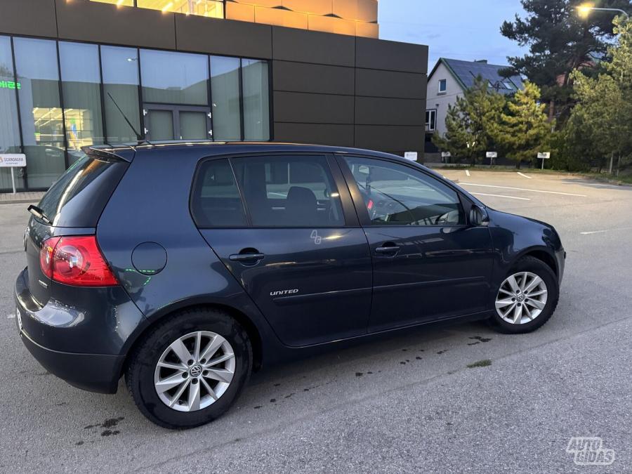 Volkswagen Golf 2008 Kauņa, ar dzinēja tilpumu 1.90 L un nobraukumu 292 tūkst. km par 1290 €, foto 8 vietnē AUTOMOTO.COM.LV