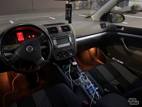 Volkswagen Golf 2008 Kauņa, ar dzinēja tilpumu 1.90 L un nobraukumu 292 tūkst. km par 1290 €, foto 11 vietnē AUTOMOTO.COM.LV