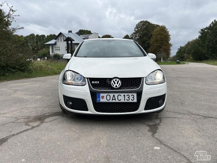 Volkswagen Golf 2008 Jonava, ar dzinēja tilpumu 2.00 L un nobraukumu 235 tūkst. km par 4800 €, foto 3 vietnē AUTOMOTO.COM.LV