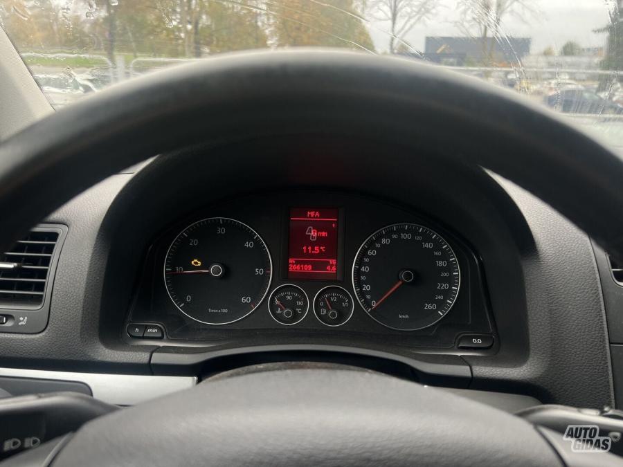Volkswagen Golf 2008 Kauņa, ar dzinēja tilpumu 1.90 L un nobraukumu 260 tūkst. km par 1100 €, foto 9 vietnē AUTOMOTO.COM.LV