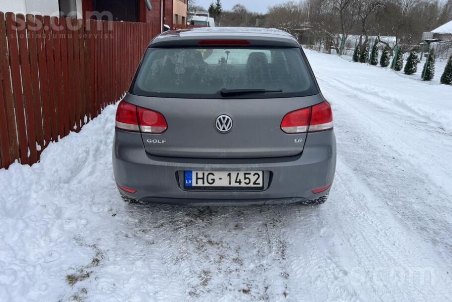 Volkswagen Golf 2009 in Riga, with an engine capacity of 1.60 L and mileage of 135 thousand km for 2000 €, photo 3 on AUTOMOTO.COM.LV