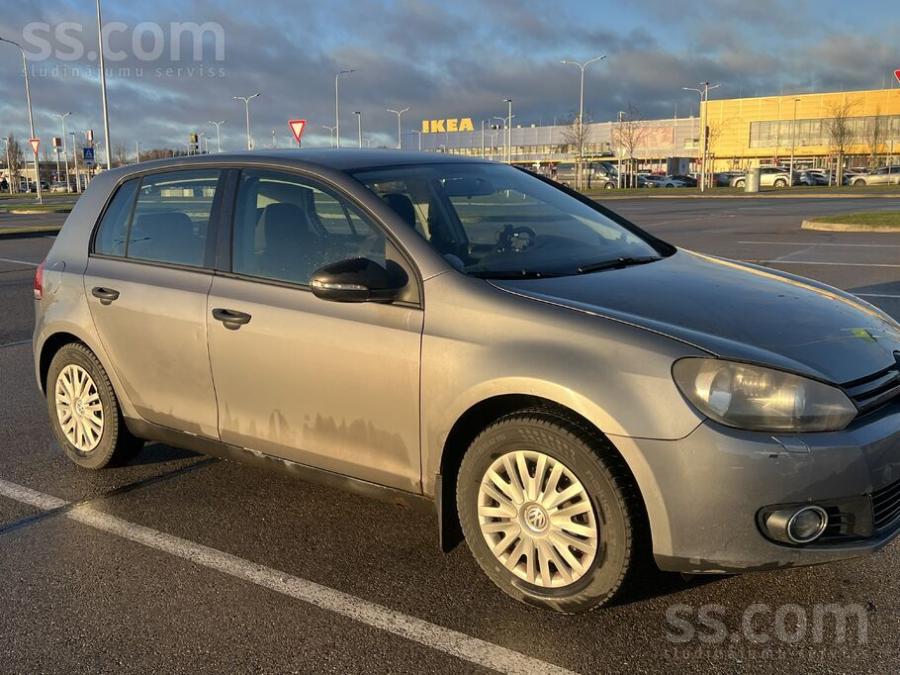 Volkswagen Golf 2009 in Riga, with an engine capacity of 1.60 L and mileage of 135 thousand km for 2000 €, photo 8 on AUTOMOTO.COM.LV