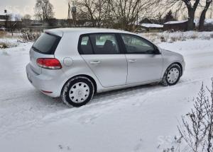 Volkswagen Golf 2009 Jēkabpils, ar dzinēja tilpumu 2.00 L un nobraukumu 262 tūkst. km par 3490 €, foto 5 vietnē AUTOMOTO.COM.LV