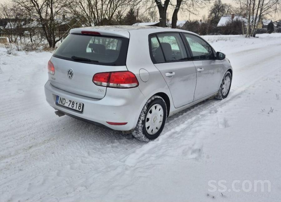 Volkswagen Golf 2009 Jēkabpils, ar dzinēja tilpumu 2.00 L un nobraukumu 262 tūkst. km par 3490 €, foto 6 vietnē AUTOMOTO.COM.LV