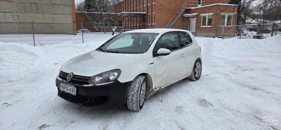 Volkswagen Golf 2009 Alīta, ar dzinēja tilpumu 1.60 L un nobraukumu 3620 tūkst. km par 1800 €, foto 2 vietnē AUTOMOTO.COM.LV