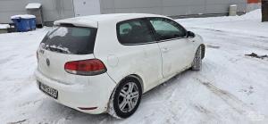 Volkswagen Golf 2009 Alīta, ar dzinēja tilpumu 1.60 L un nobraukumu 3620 tūkst. km par 1800 €, foto 3 vietnē AUTOMOTO.COM.LV