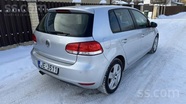 Volkswagen Golf 2009 Rēzekne, ar dzinēja tilpumu 2.00 L un nobraukumu 292 tūkst. km par 2450 €, foto 3 vietnē AUTOMOTO.COM.LV