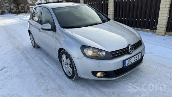 Volkswagen Golf 2009 Rēzekne, ar dzinēja tilpumu 2.00 L un nobraukumu 292 tūkst. km par 2450 €, foto 4 vietnē AUTOMOTO.COM.LV