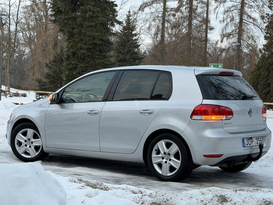 Volkswagen Golf 2009 Kauņa, ar dzinēja tilpumu 2.00 L un nobraukumu 254 tūkst. km par 2799 €, foto 17 vietnē AUTOMOTO.COM.LV