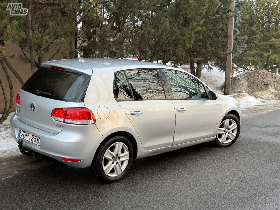 Volkswagen Golf 2009 Kauņa, ar dzinēja tilpumu 2.00 L un nobraukumu 254 tūkst. km par 2799 €, foto 19 vietnē AUTOMOTO.COM.LV