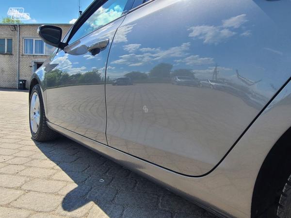 Volkswagen Golf 2009 in Marijampole, with an engine capacity of 1.40 L and mileage of 137 thousand km for 4350 €, photo 3 on AUTOMOTO.COM.LV