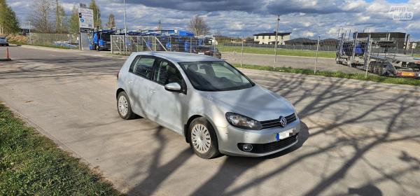 Volkswagen Golf 2009 in Kaunas, with an engine capacity of 2.00 L and mileage of 280 thousand km for 3750 €, photo 1 on AUTOMOTO.COM.LV