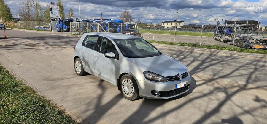Volkswagen Golf 2009 in Kaunas, with an engine capacity of 2.00 L and mileage of 280 thousand km for 3750 €, photo 1 on AUTOMOTO.COM.LV