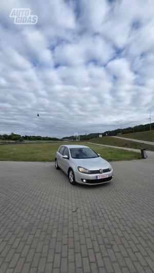 Volkswagen Golf 2009 in Kaunas, with an engine capacity of 2.00 L and mileage of 270 thousand km for 3750 €, photo  on AUTOMOTO.COM.LV