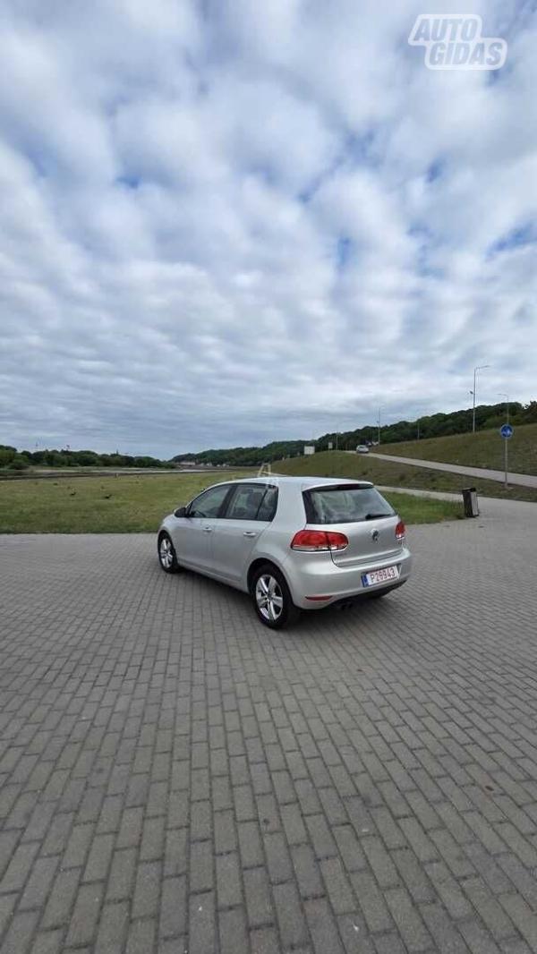 Volkswagen Golf 2009 Kauņa, ar dzinēja tilpumu 2.00 L un nobraukumu 270 tūkst. km par 3750 €, foto 4 vietnē AUTOMOTO.COM.LV