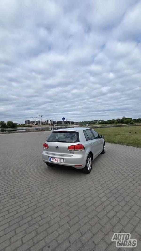 Volkswagen Golf 2009 Kauņa, ar dzinēja tilpumu 2.00 L un nobraukumu 270 tūkst. km par 3750 €, foto 6 vietnē AUTOMOTO.COM.LV