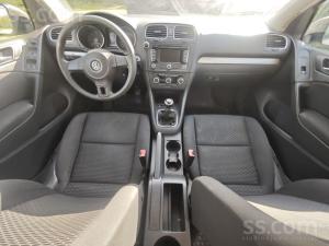 Volkswagen Golf 2009 in Riga, with an engine capacity of 1.60 L and mileage of 307 thousand km for 3400 €, photo 6 on AUTOMOTO.COM.LV