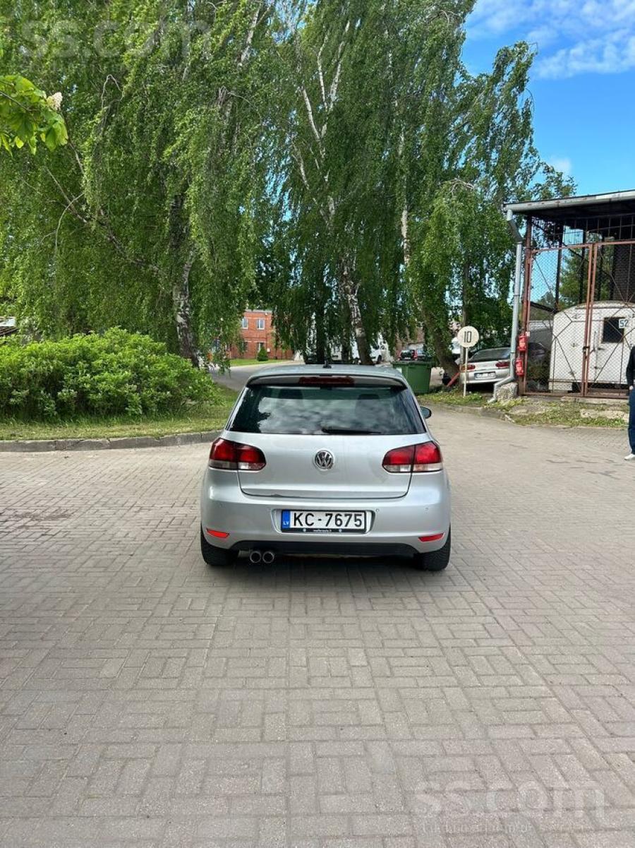 Volkswagen Golf 2009 in Riga, with an engine capacity of 2.00 L and mileage of 310 thousand km for 3450 €, photo 4 on AUTOMOTO.COM.LV