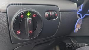 Volkswagen Golf 2009 Kuldīga, ar dzinēja tilpumu 1.60 L un nobraukumu 351 tūkst. km par 3173 €, foto 14 vietnē AUTOMOTO.COM.LV