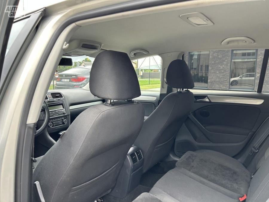 Volkswagen Golf 2009 in Kaunas, with an engine capacity of 2.00 L and mileage of 264 thousand km for 2750 €, photo 10 on AUTOMOTO.COM.LV