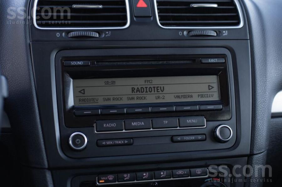Volkswagen Golf 2009 Rīga, ar dzinēja tilpumu 2.00 L un nobraukumu 380 tūkst. km par 3990 €, foto 18 vietnē AUTOMOTO.COM.LV