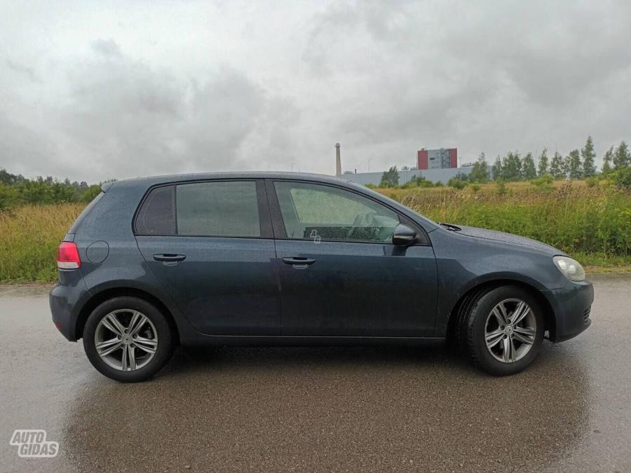 Volkswagen Golf 2009 in Telschi, with an engine capacity of 2.00 L and mileage of 289 thousand km for 3550 €, photo 5 on AUTOMOTO.COM.LV