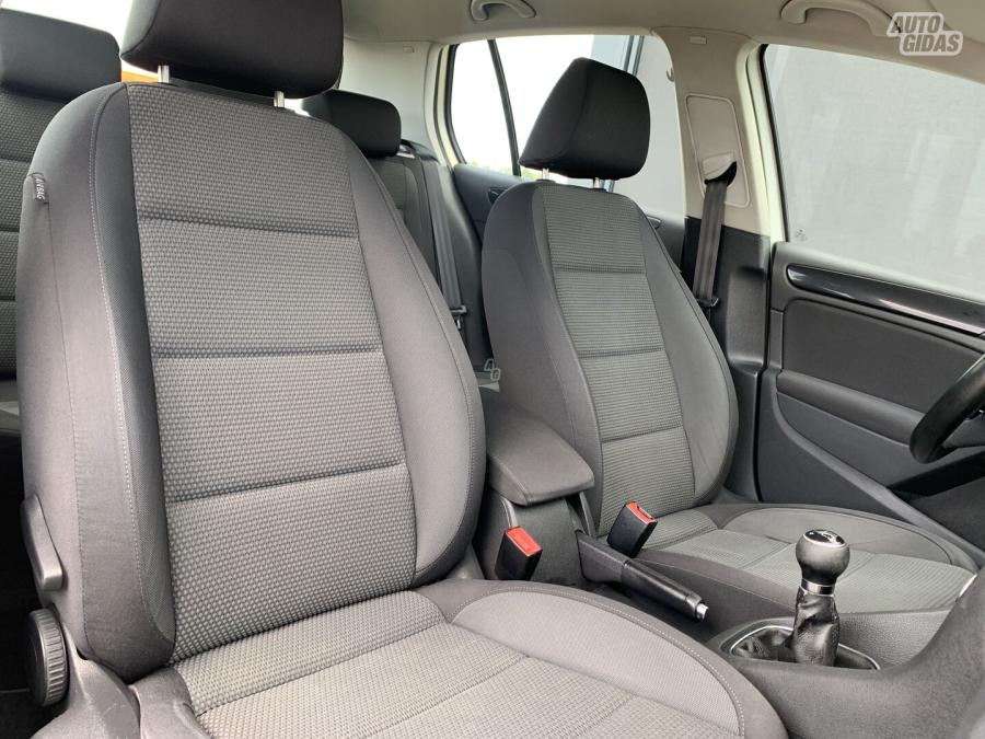 Volkswagen Golf 2009 Kauņa, ar dzinēja tilpumu 2.00 L un nobraukumu 202 tūkst. km par 4799 €, foto 15 vietnē AUTOMOTO.COM.LV