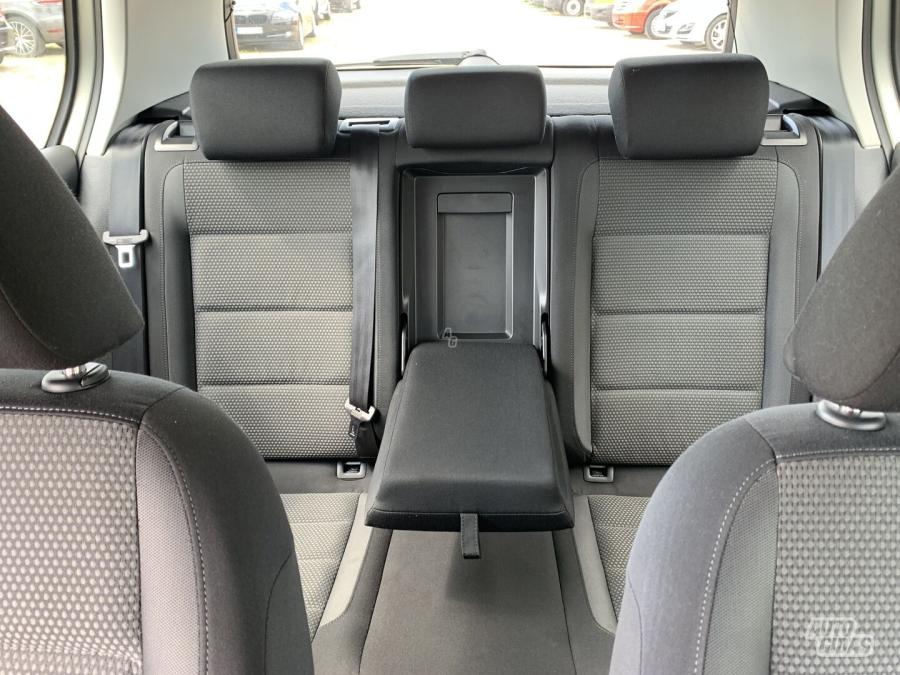 Volkswagen Golf 2009 Kauņa, ar dzinēja tilpumu 2.00 L un nobraukumu 202 tūkst. km par 4799 €, foto 16 vietnē AUTOMOTO.COM.LV