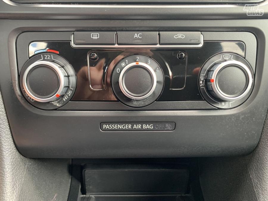 Volkswagen Golf 2009 Kauņa, ar dzinēja tilpumu 2.00 L un nobraukumu 202 tūkst. km par 4799 €, foto 26 vietnē AUTOMOTO.COM.LV