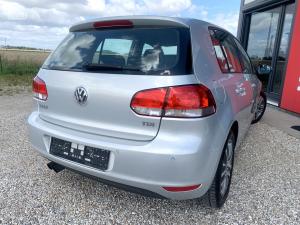Volkswagen Golf 2009 Kauņa, ar dzinēja tilpumu 2.00 L un nobraukumu 202 tūkst. km par 4799 €, foto 33 vietnē AUTOMOTO.COM.LV