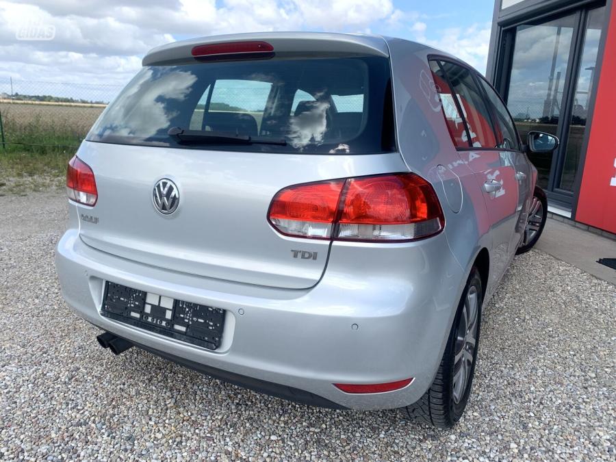 Volkswagen Golf 2009 Kauņa, ar dzinēja tilpumu 2.00 L un nobraukumu 202 tūkst. km par 4799 €, foto 33 vietnē AUTOMOTO.COM.LV