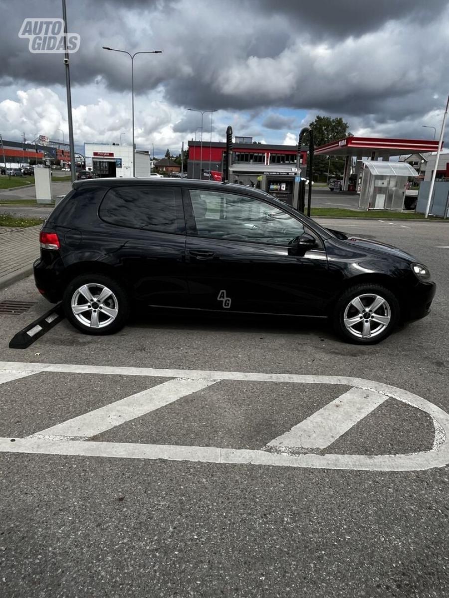 Volkswagen Golf 2009 Kauņa, ar dzinēja tilpumu 1.40 L un nobraukumu 190 tūkst. km par 3800 €, foto 4 vietnē AUTOMOTO.COM.LV