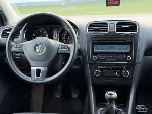 Volkswagen Golf 2010 in Kaunas, with an engine capacity of 2.00 L and mileage of 236 thousand km for 3000 €, photo 5 on AUTOMOTO.COM.LV