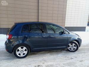 Volkswagen Golf 2010 in Kaunas, with an engine capacity of 2.00 L and mileage of 325 thousand km for 2850 €, photo 2 on AUTOMOTO.COM.LV