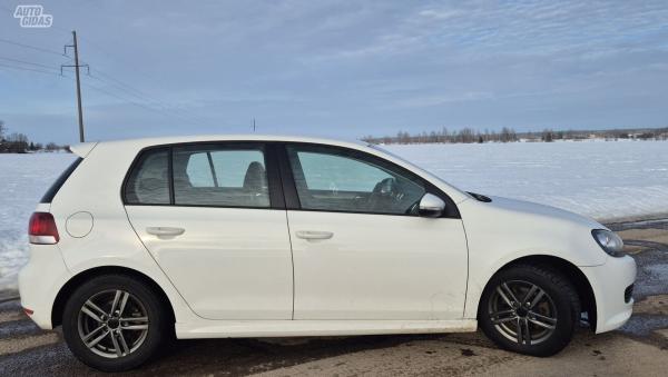 Volkswagen Golf 2010 in Panevezys, with an engine capacity of 1.60 L and mileage of 238 thousand km for 4100 €, photo 5 on AUTOMOTO.COM.LV