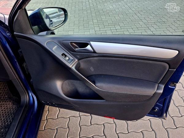 Volkswagen Golf 2010 in Klaipeda, with an engine capacity of 1.60 L and mileage of 214 thousand km for 2800 €, photo 10 on AUTOMOTO.COM.LV