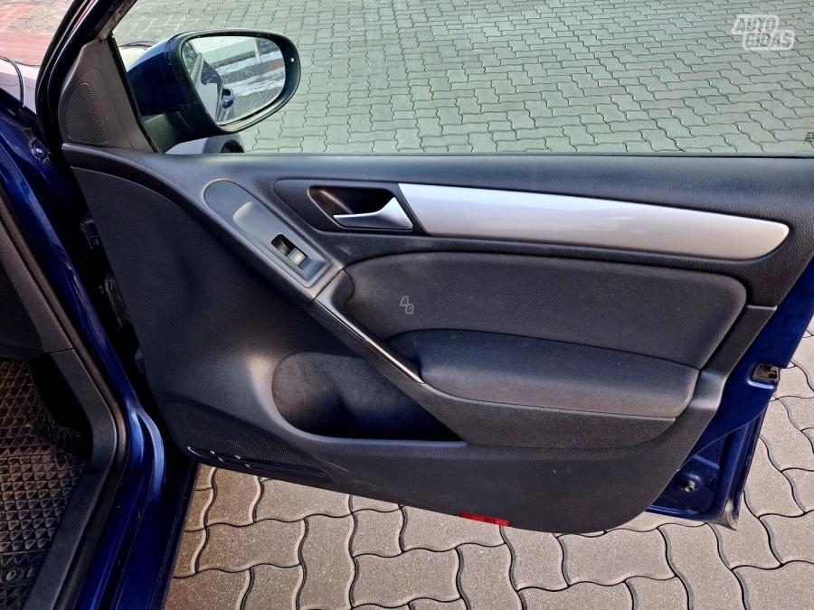 Volkswagen Golf 2010 Klaipėda, ar dzinēja tilpumu 1.60 L un nobraukumu 214 tūkst. km par 2800 €, foto 11 vietnē AUTOMOTO.COM.LV